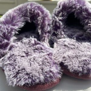 Shoes | Nwot Plum Suede Slippers | Poshmark